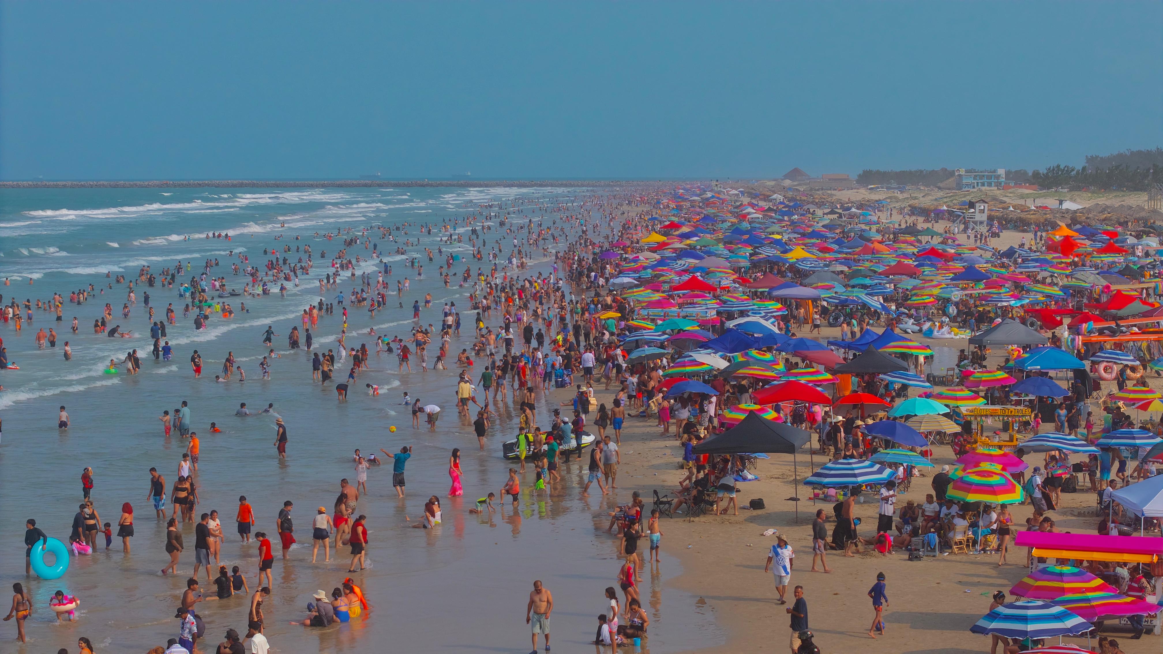 Playa Miramar supera 1.3 millones de visitantes en Semana Santa 2026 ...